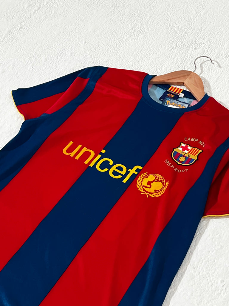 Ronaldinho #10 Barcelona Home Kit Sz. M – Throwbacksnw.com