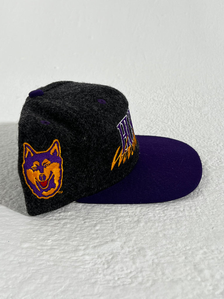 Vintage UW Huskies Wool Snapback – Throwbacksnw.com